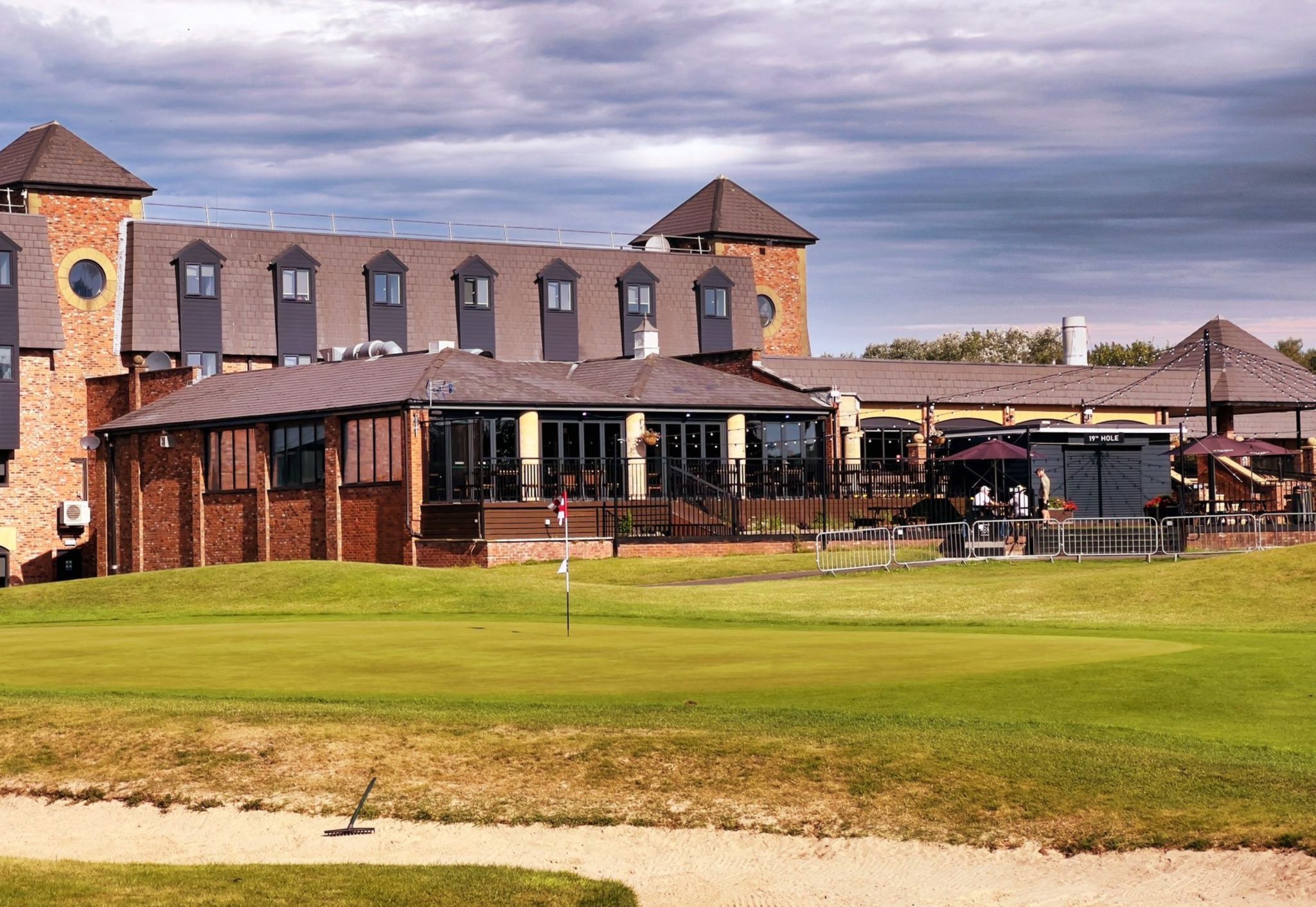 Village Blackpool Herons' Reach Golf Resort - Golfing Days